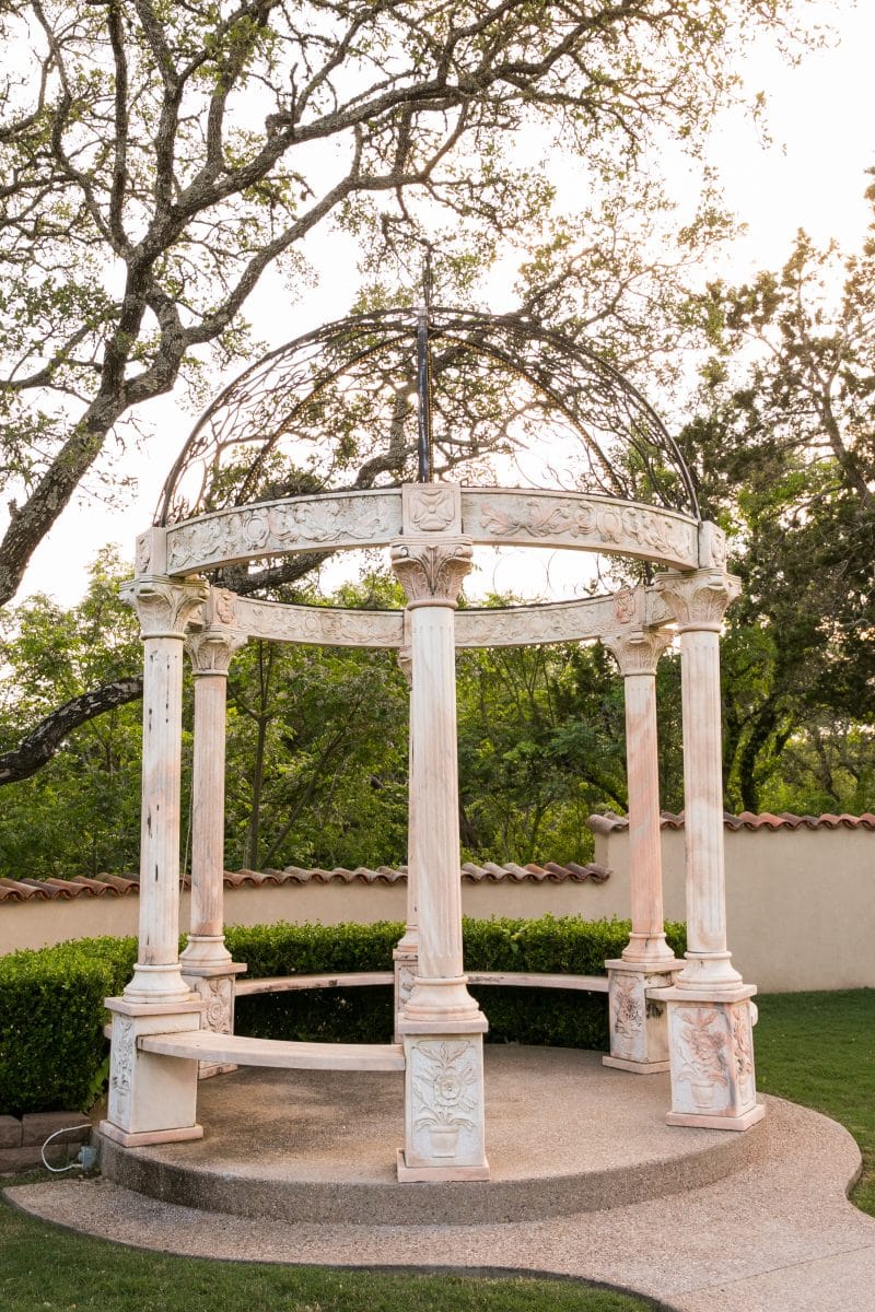 Tuscan Hall Gallery – Austin Outdoor Weddings at Veranda Room, Fang ...
